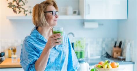 Navigating Evolving Consumer Behavior In The Food And Beverage Industry