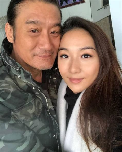 升格岳父！梁家輝見證女兒出嫁 婚禮照曝光