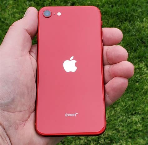 Is It Worth Buying Iphone Se 2020 In 2024 Kayle Melanie