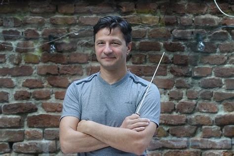 “Музите на Максим Ешкенази” представя десет забележителни жени Lupa Bg