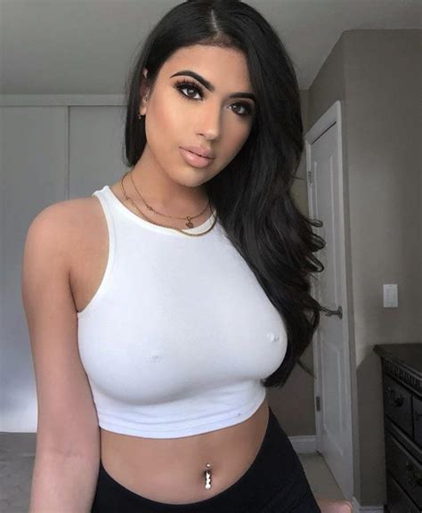 Beautiful And Braless Rbraless