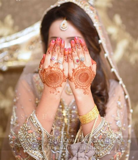 Pin By Sadik Shaikh On Shaikh Sadik Girls Hand Muslim Couples Couples Prayer