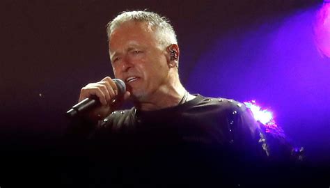 Chi è Marko Perković Thompson Rocker Ultranazionalista Dei Record A Zagabria Al Concerto