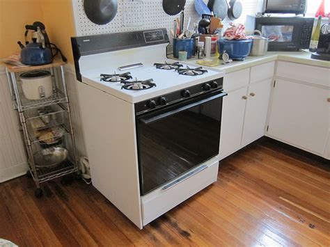 Fixing A Broken Oven Appliance Services