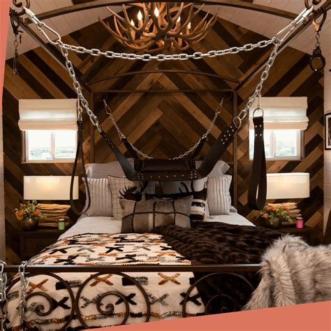 How To Build A Sex Room This Raunchy Interior Design Show Is Everyones New Netflix Obsession How To Build A Sex Room This Raunchy Interior Design Show Is Everyones New Netflix Obsession