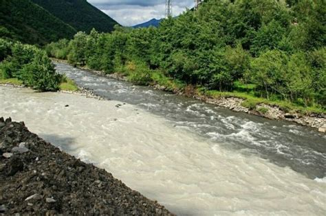 ამაღელვებელი ლეგენდა თეთრი და შავი არაგვის შესახებ რომელიც აუცილებლად