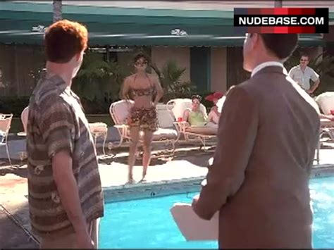 Halle Berry Bikini Scene Introducing Dorothy Dandridge Nudebase Com