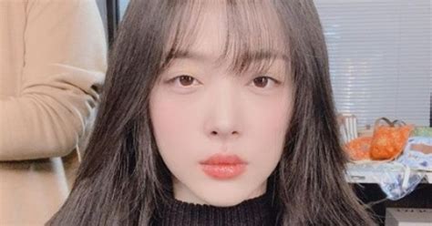 설리 노브라x음주방송 논란에도 Sns는 계속된다 만족만족