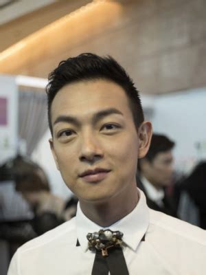 梁競徽個人資料簡介 梁競徽圖片寫真 生活照 家庭背景 明星庫劇情網