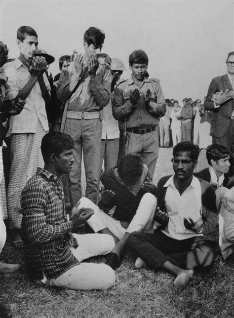 Bd News ১৯৭১ সালের বাংলাদেশের মুক্তিযুদ্ধের ছবি