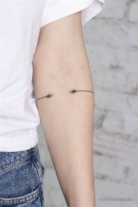 Тату на руке Тату на руку девушке Тату на руке для девушек 100 татуировок и эскизов на сай