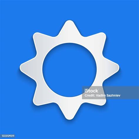 파란색 배경에 격리 된 종이 잘라 태양 아이콘 여름 기호입니다 좋은 화창한 날입니다 종이 아트 스타일입니다 벡터 일러스트레이션 0명에 대한 스톡 벡터 아트 및 기타 이미지