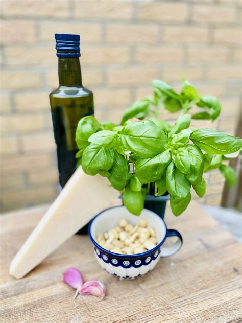 Cashew Pesto Pasta I Owe It To Spaghetti