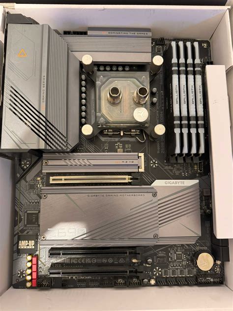 Memória Ram Crucial 32gb Ddr4 3600 Cl16 Xmp Bloco Ekwb Supremacy Evo