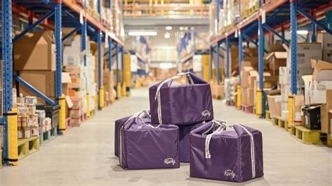 대형 유통사가 철수한 ‘퀵커머스… 컬리는 도전