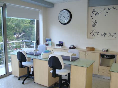 ΜΑΝΙΚΙΟΥΡ ΠΕΝΤΙΚΙΟΥΡ ΧΑΙΔΑΡΙ ΑΘΗΝΑ ΤΕΧΝΗΤΑ ΝΥΧΙΑ 4ty Gr