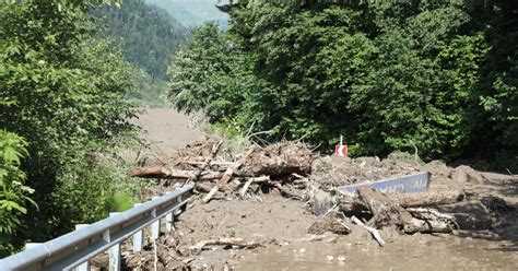 სტიქიის ზონაში კიდევ 4 ადამიანის ცხედარი იპოვეს