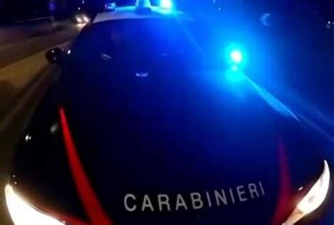 Minacce E Insulti A Ragazza Trans Indagati Padre E Figlio Tiscali Notizie