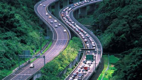國5逢假日必塞「鼓勵走北宜不可行」 王國材曝兩解方