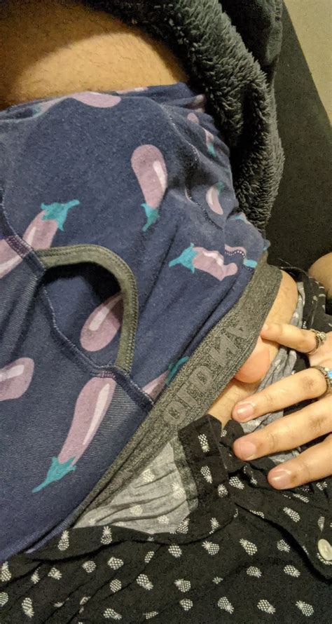 Just A Peek 😉 Scrolller
