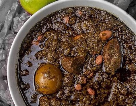 ترفندهایی برای خوشمزه‌تر شدن قورمه سبزی که هر کسی نمی‌داند