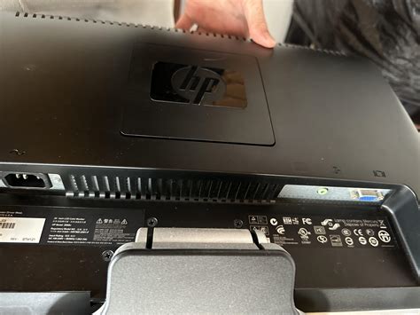 HP 2009v 20 inch Diagonal LCD Monitor 50 8 cm 20 1600 x 900 Piksel DonanımHaber Forum