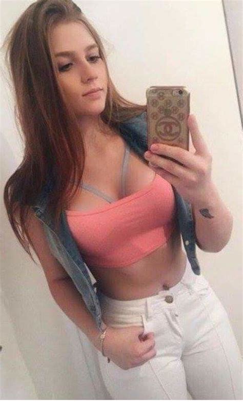 Damn This Chick Is Hot Ve75 Damn This Chick Is Hot Ve75