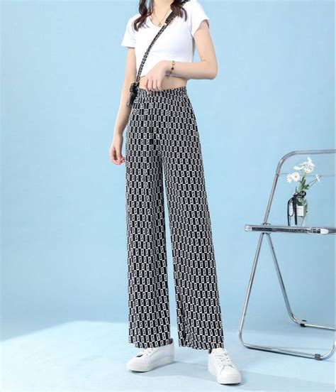 กางเกงแฟชั่น เอวยางยืด แบบผูก สไตล์เกาหลี ดีไซน์เรียบ สวยเก๋ ใส่สบาย Yang Yang Thaipick