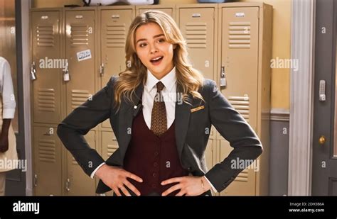 Chloe Moretz Scene