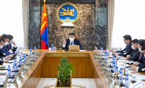 Эрүүл мэндээ хамгаалж эдийн засгаа сэргээх 10 их наядын цогц төлөвлөгөө батлагдлаа