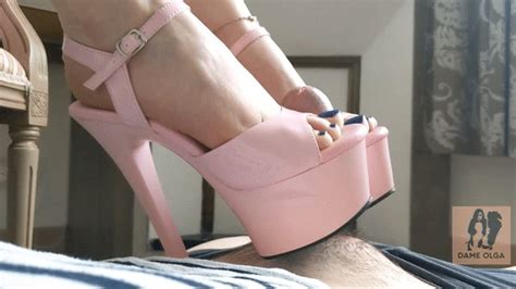 128 Shoejob In Pink Sandals 1080p Wmv Dame Olgas Fetish Clips
