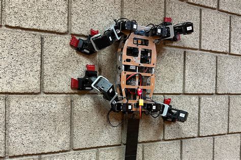 Rock Climbing Robot Scales Rough Walls With Bio Inspired Grippers