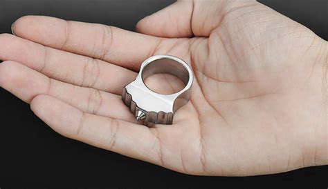 The Bee Sting Ring Designed For Self Defense Gizmodern