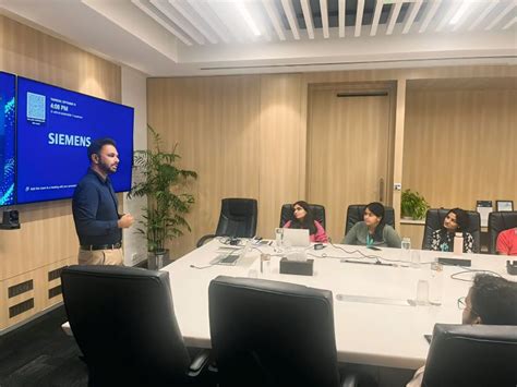 Pramit Chaudhuri On Linkedin Weresefuture Careerjourney Newbeginnings Teampurple