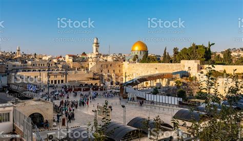 Western Wall Plaza Square Beside Holy Temple Mount In Historic Old City