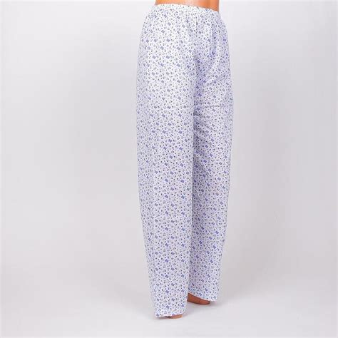 Бяла макси пижама със сини цветя