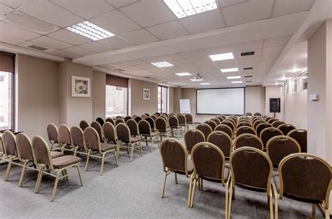 Уникальный по дизайну конференц зал обеспечивающий условия для творческих рабочих групп и