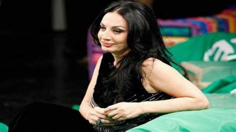 ლელა წურწუმია სიგამხდრისა და სილამაზის საიდუმლოს ამხელს