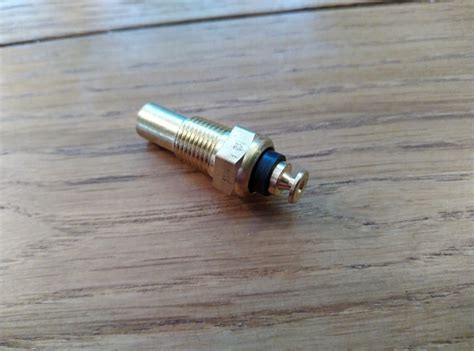 Vdo 18 Ntp Or 18bsp Temp Gauge Sensor Negative Through Body Boat Bits
