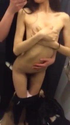 The Censored Uniqlo S Sex Selfie Video In China Chinese Amateur Porn Xhamster