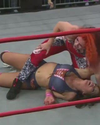 Mickie James Nude Porn Pictures Xxx Photos Sex Images Pictoa