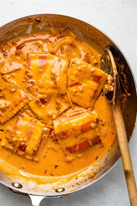Quick And Easy Lobster Ravioli Sauce Garlic And Zest