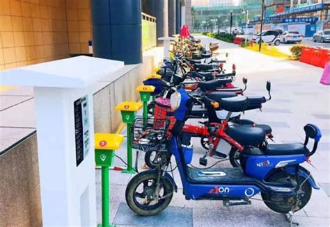 电动车充一次电能跑多少公里 有驾
