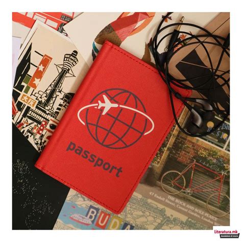 Футрола за пасош Jet Set црвен Literatura Mk