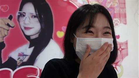 친구 없어서 친언니 데리고 최애아이돌 생일카페 간 사람😹 스테이씨 아이사 생일카페 후기💖 럭드 1등 당첨됐어요😃 스윗로그 Youtube