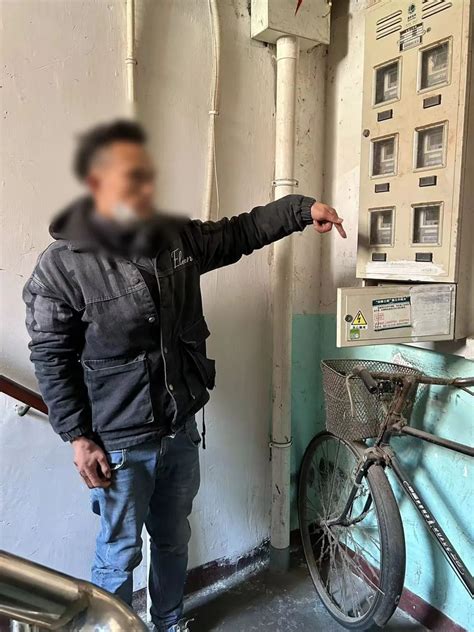 刑拘！屋内4万元现金不翼而飞，竟是被藏在