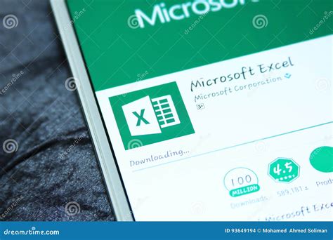 Microsoft Excel Mobile App Editorial Stock Image Image Of Applications 93649194