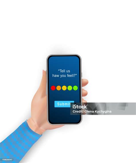 피드백 개념입니다 모바일 앱에 대 한 고객 만족 또는 서비스 품질 설문 조사 이모티콘 아이콘 세트 흰색 배경에 고립 된 스마트