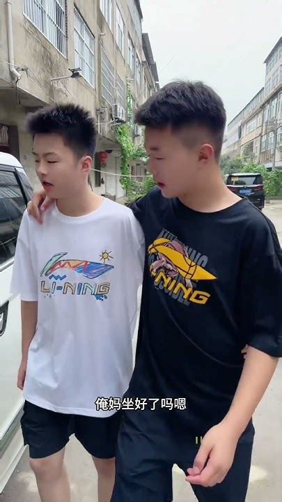 时光飞逝，转眼间我家两个小家伙已经长成大孩子了。也是家人们见证我们的成长，看着孩子一天天长大，媳妇一天天变好，我无比欣慰，也感谢你们一直以来的陪伴和支持与鼓励，让我们变得更加自信和坚定。愿我们