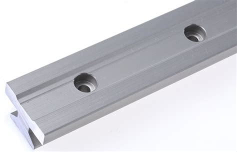 TS 01 20 300 Igus Igus T Series TS 01 20 300 Linear Guide Rail 20mm Width 300mm Length 311